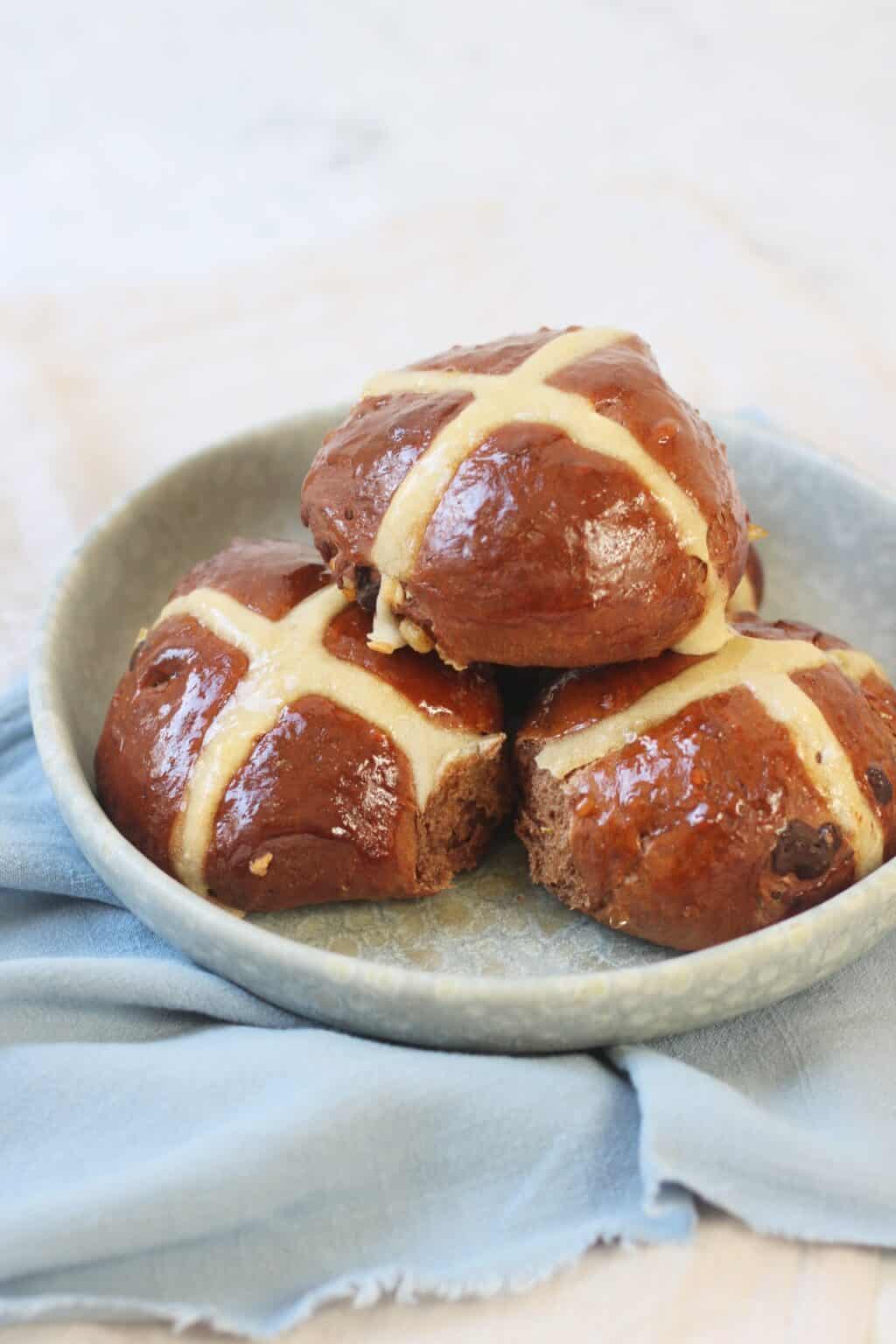 Vegan Spiced Banana Hot Cross Buns - Supper in the Suburbs