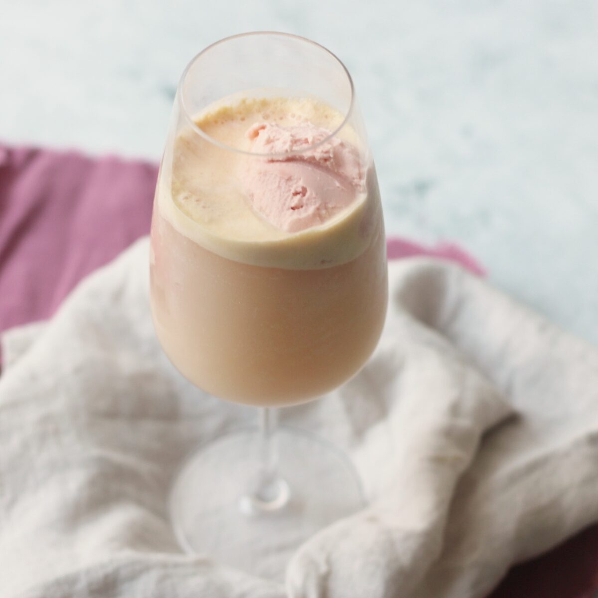 Vegan Raspberry Champagne Floats - Supper in the Suburbs