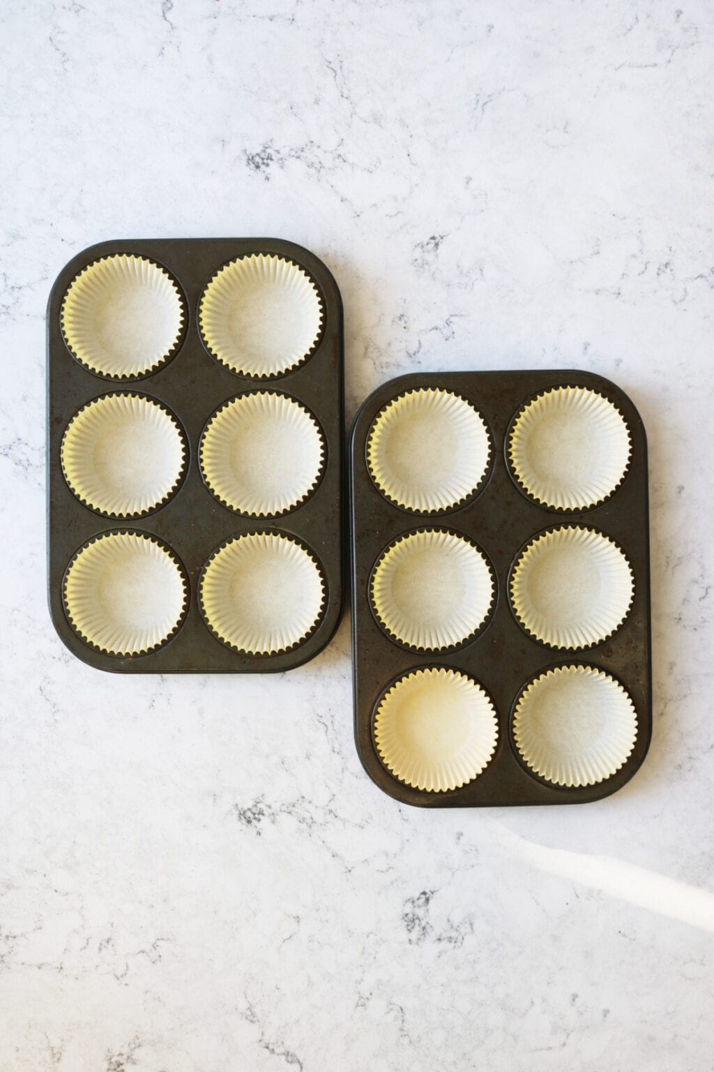Vegan Blueberry and Lemon Curd Muffins